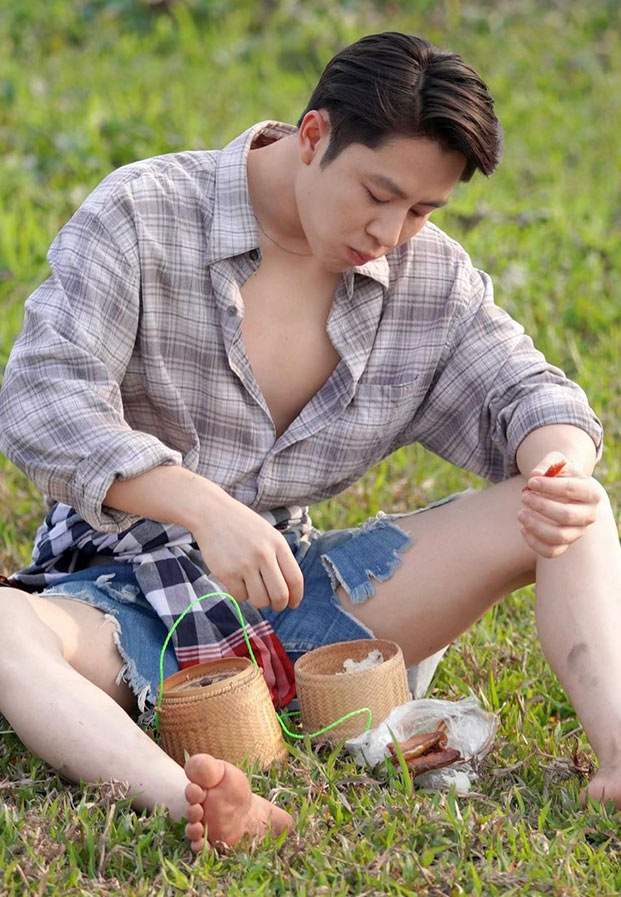 ประวัติ บ่าววิน Win William หนุ่มลาวสุดฮอต เจ้าของเพจ Vergin90