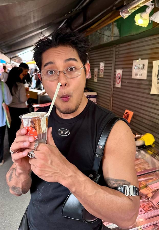 Jumb Adisak Wongwaikankha หนุ่มหล่อนายแบบ หุ่นแซ่บปัง สายเซ็กซี่